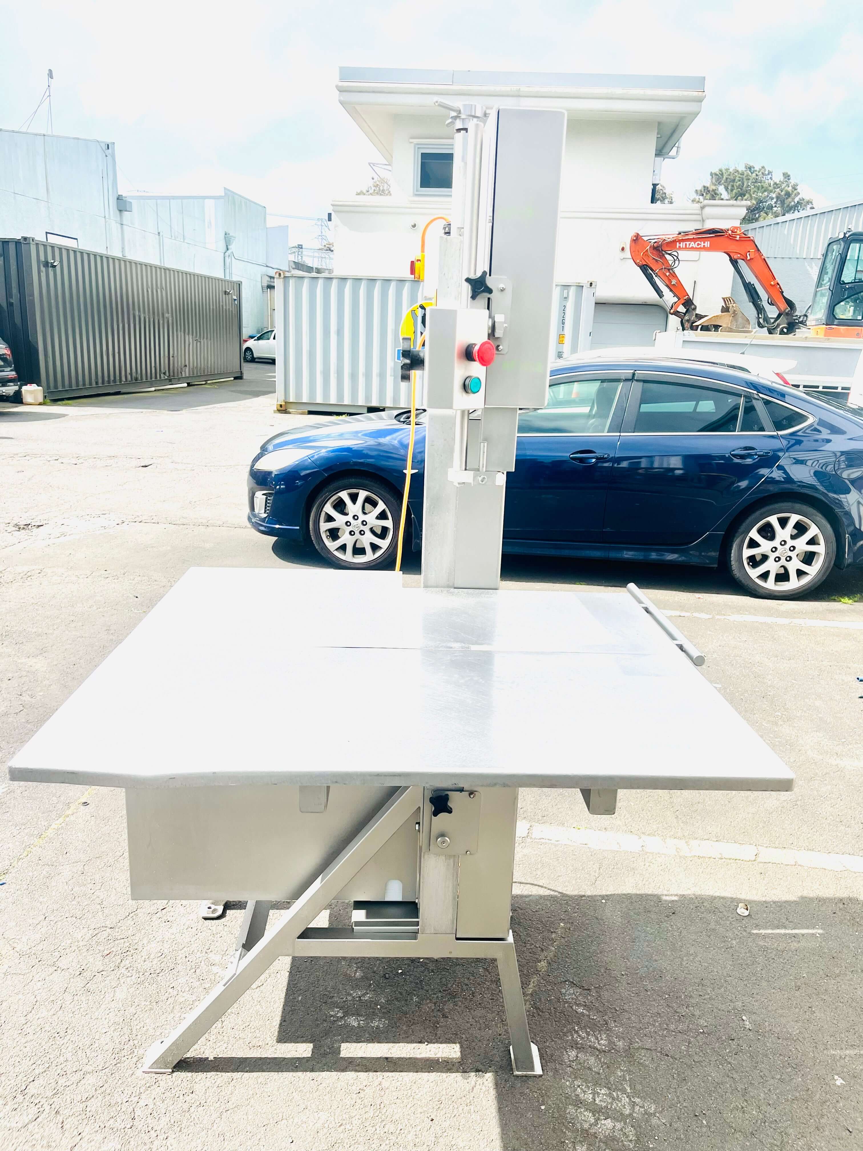 400 Band Saw AEW Delford Systems