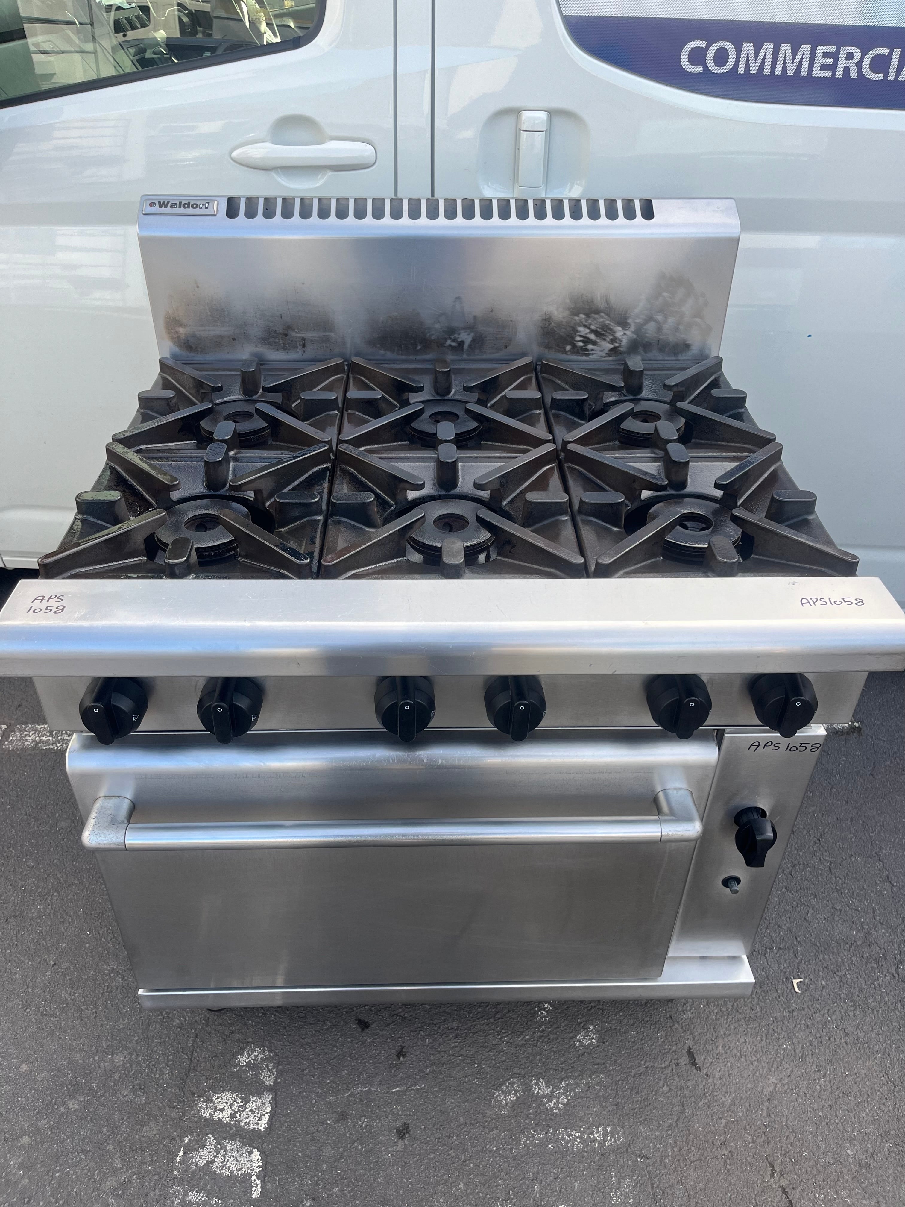 Waldorf 800 Series RN8610GF - 900mm Gas Range Static Oven With Warrant