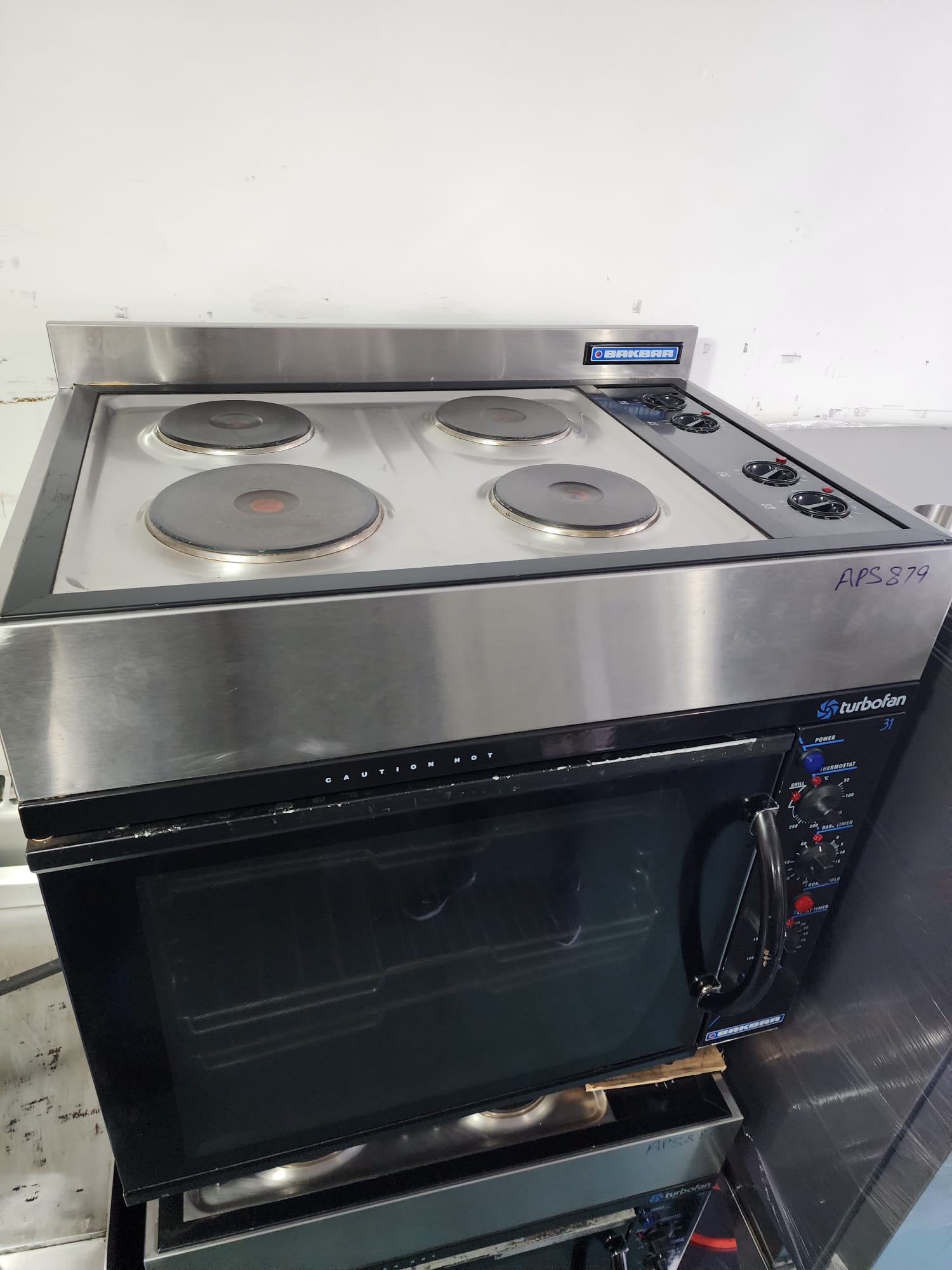 Moffat Bakbar Turbofan E31-2 Tray Electric Oven with Hot Plates - Washpro